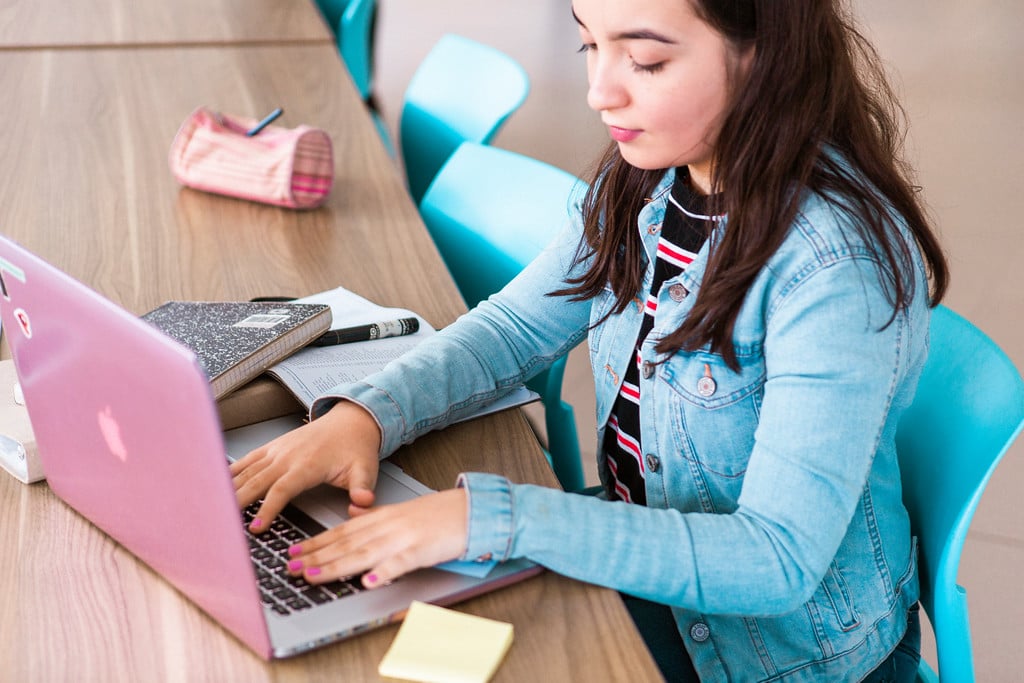 Universidad virtual en 48 horas.